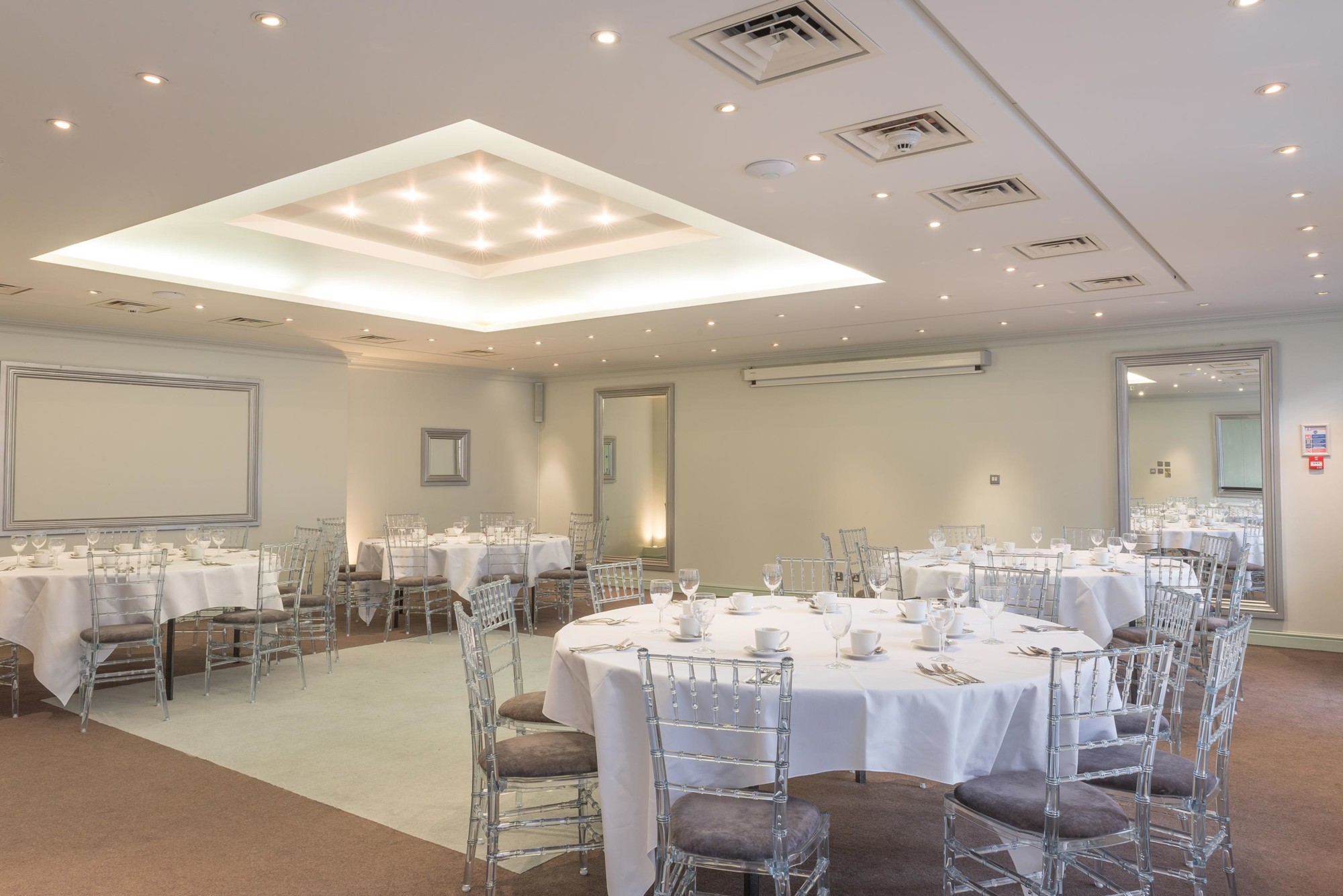 Gallery | The Lincoln Hotel